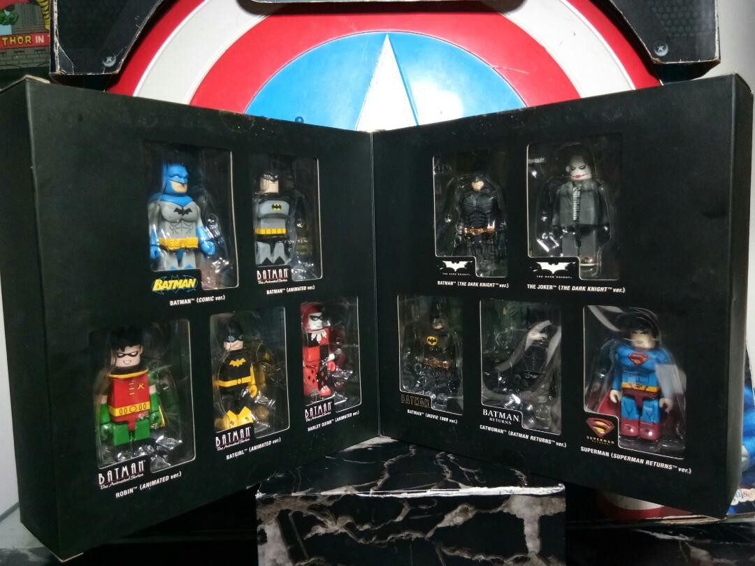 DC Direct DC Comics 75th Anniversary Super Deluxe Kubrick (Batman ...