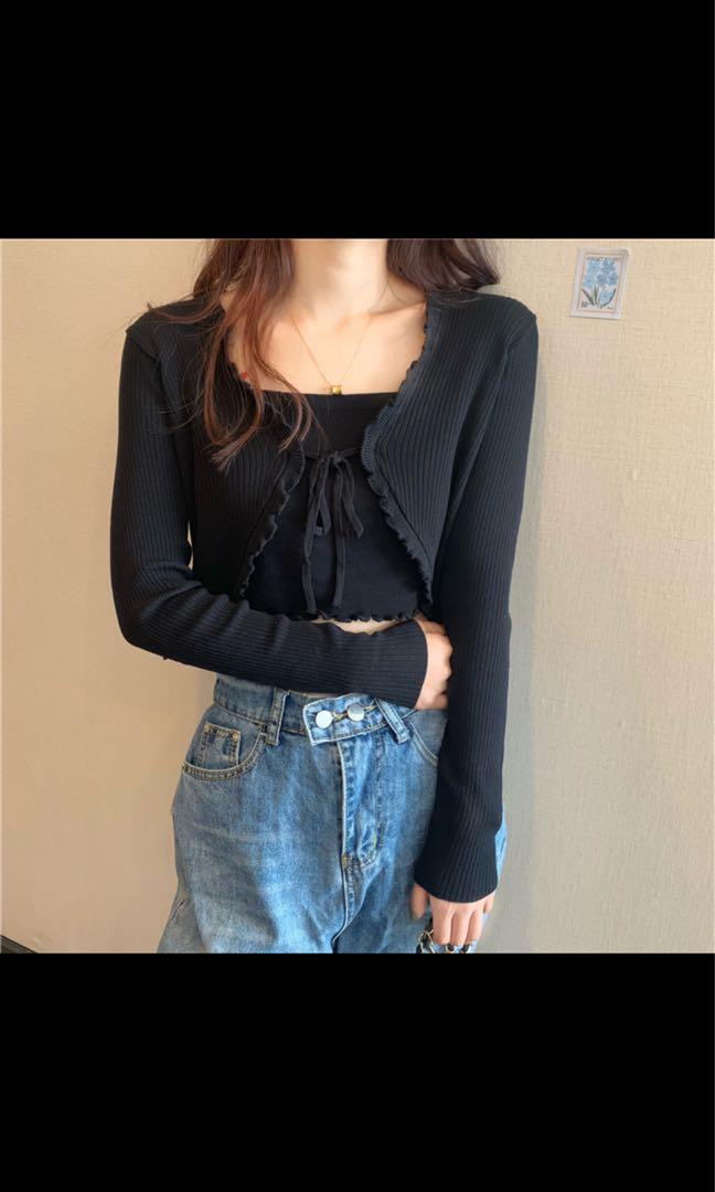 Fake 2 piece top, Women's Fashion, Tops, Longsleeves on Carousell