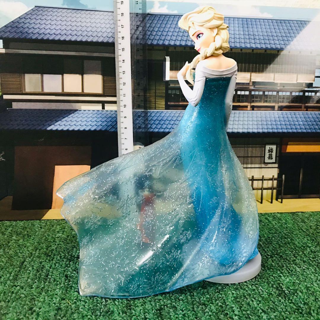 Frozen - Elsa Figure, Hobbies & Toys, Collectibles & Memorabilia, Fan ...