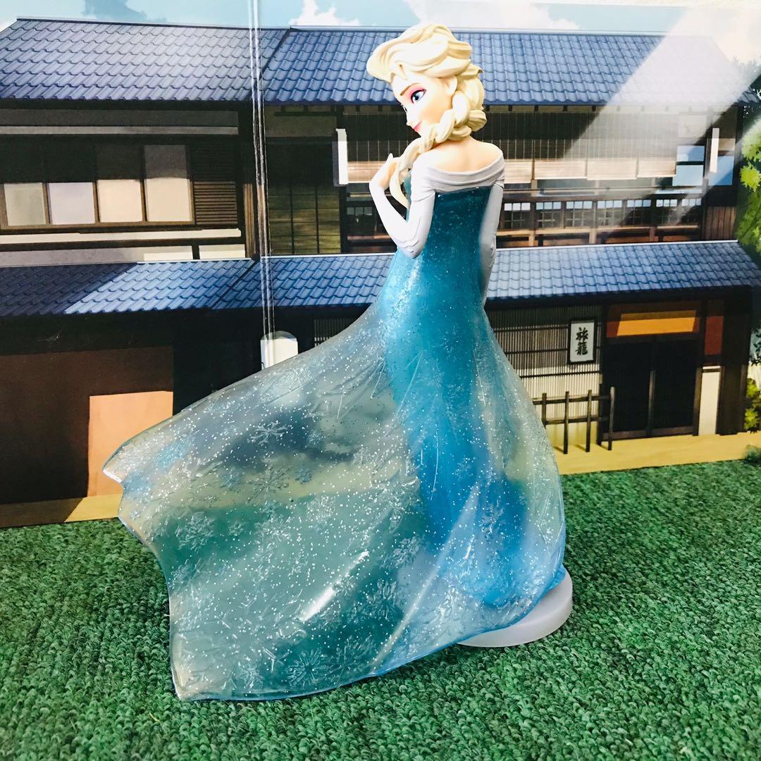 Frozen - Elsa Figure, Hobbies & Toys, Collectibles & Memorabilia, Fan ...