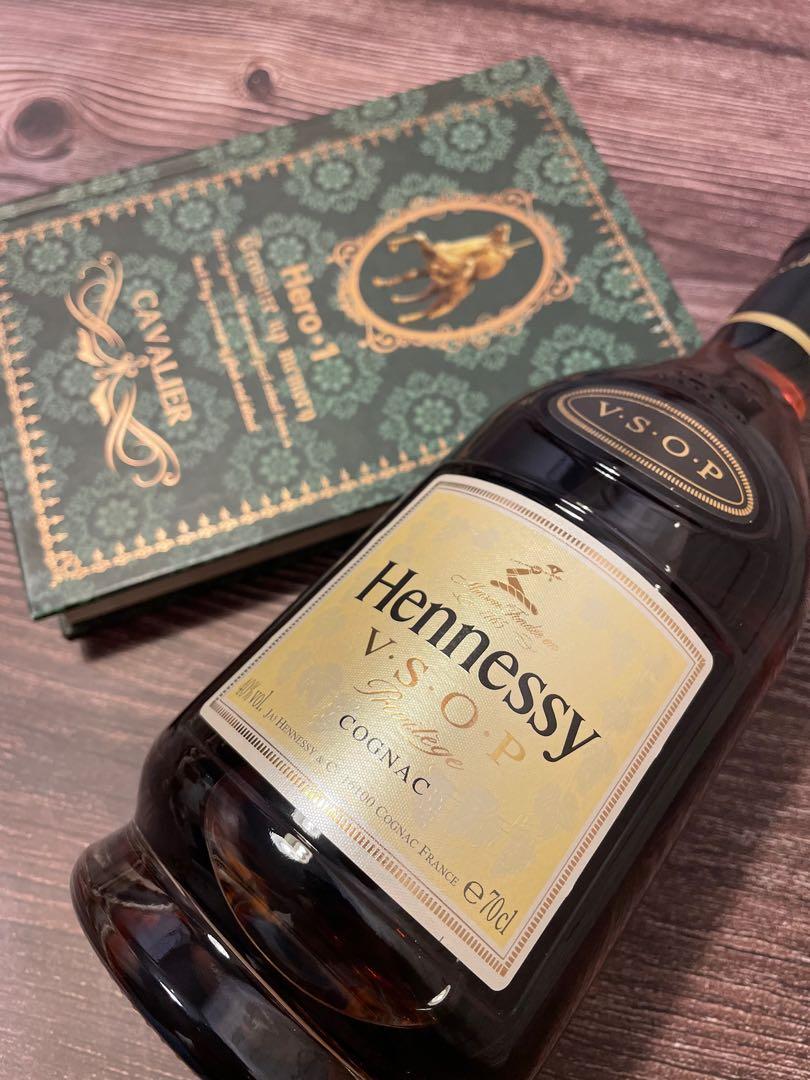 Hennessy VSOP 700ml (no box) 軒尼詩V.S.O.P.700毫升（無盒）, 嘢食 & 嘢飲, 酒精飲料 - Carousell