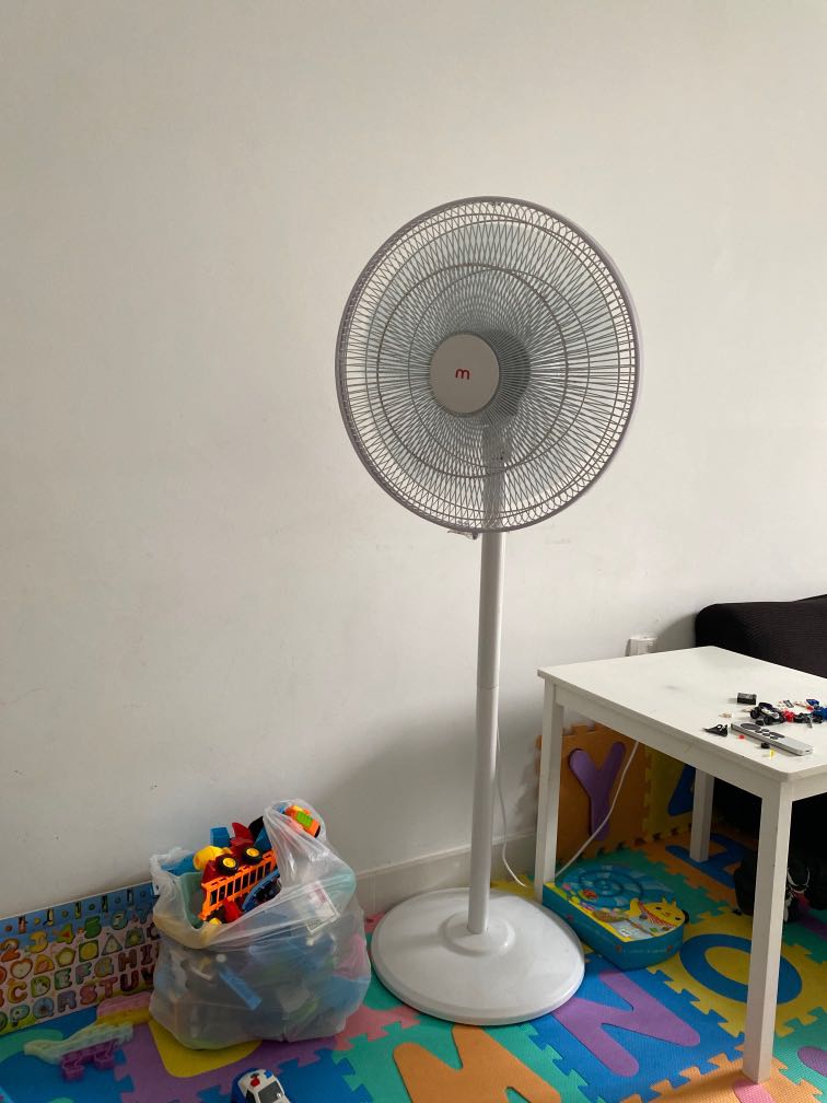 Mistral Standing Fan - White, Furniture & Home Living, Lighting & Fans ...