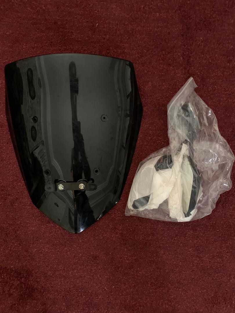 Nmax v2 original windshield and stock mirror, Motorcycles, Motorcycle ...