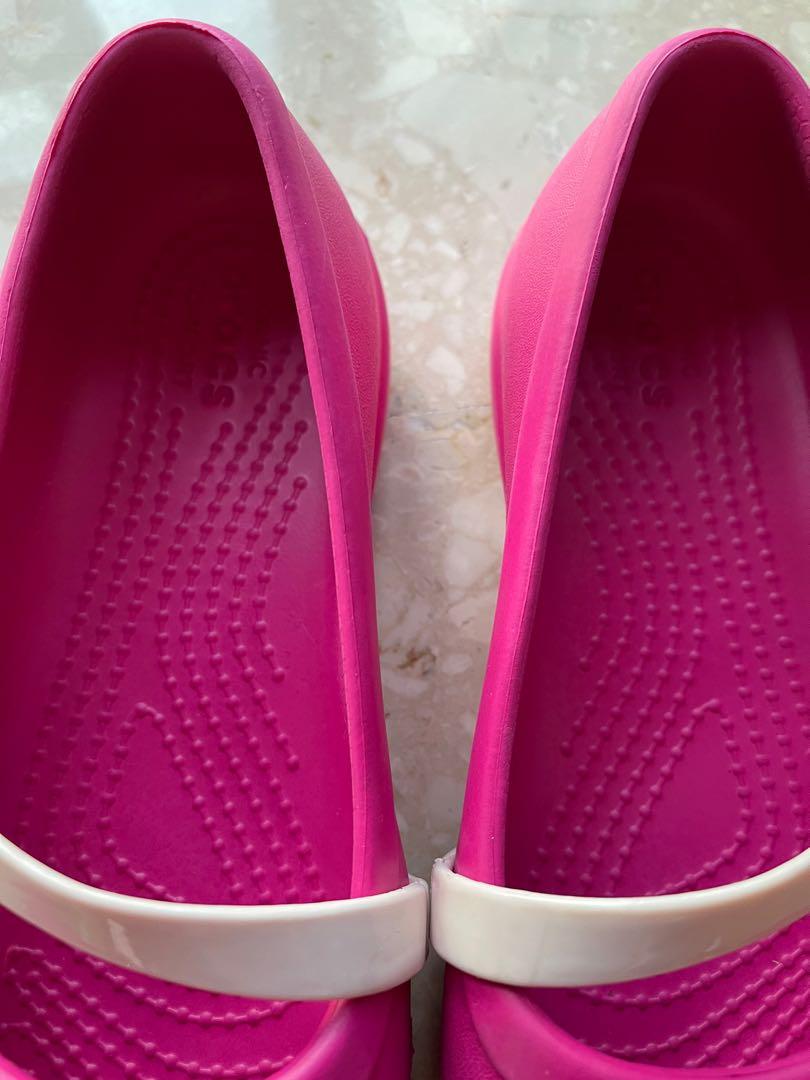 Original crocs size C13 Crocs Girls Candy Pink Linda Flower Charm ...