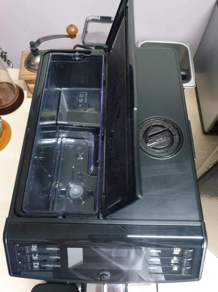 Philips Saeco Minuto automatic coffee machine, TV & Home Appliances ...