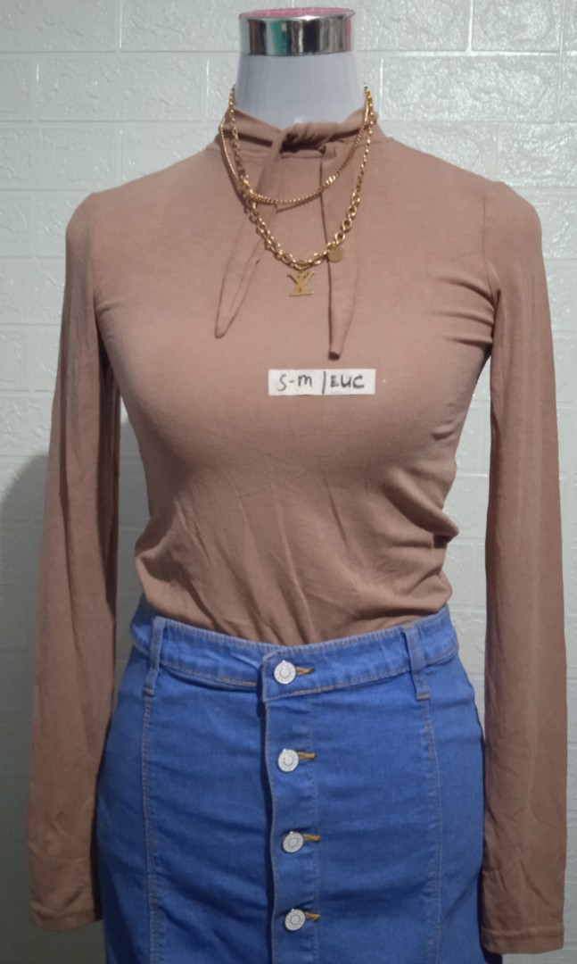 Sexy Tops Womens Fashion Tops Longsleeves On Carousell