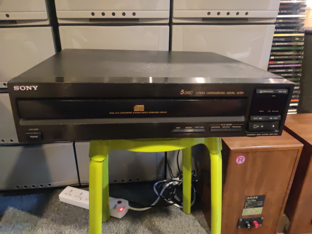 Sony CD Player 1990 model, Audio, Other Audio Equipment on Carousell
