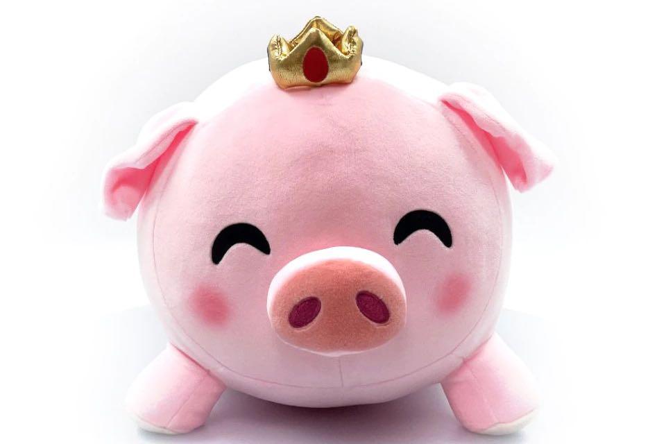 official technoblade pig mascot pillow plush, Hobbies & Toys, Toys ...
