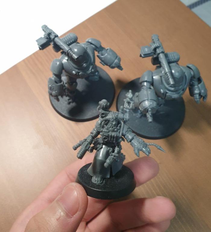 Warhammer 40k Adeptus Mechanicus Kastelan Robots with Cybernetica ...
