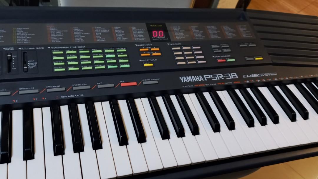 Yamaha PSR-38 Portable Piano Keyboard, Hobbies & Toys, Music & Media ...
