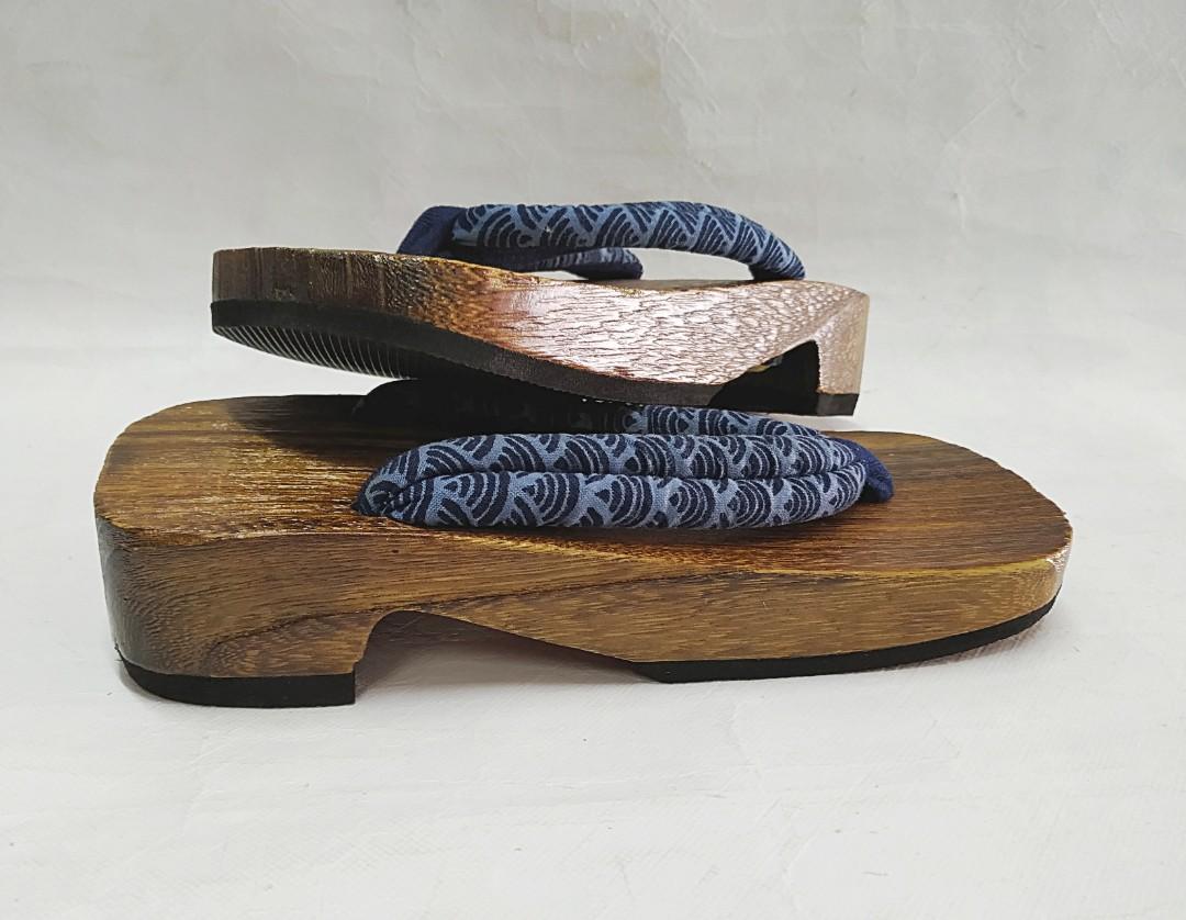 (8). Japanese Clogs Sandals Shoes Wooden, Women's Fashion, Footwear ...