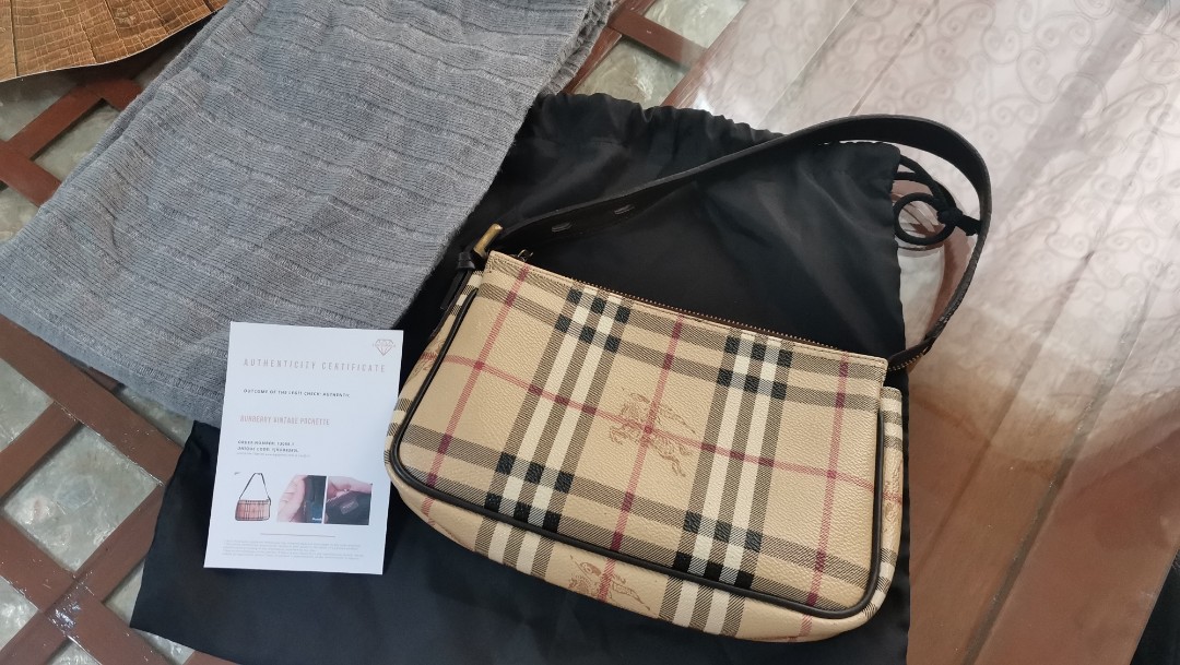 BURBERRY VINTAGE POCHETTE WITH E-CERTIFICATE OF AUTHENTICITY, Luxury ...