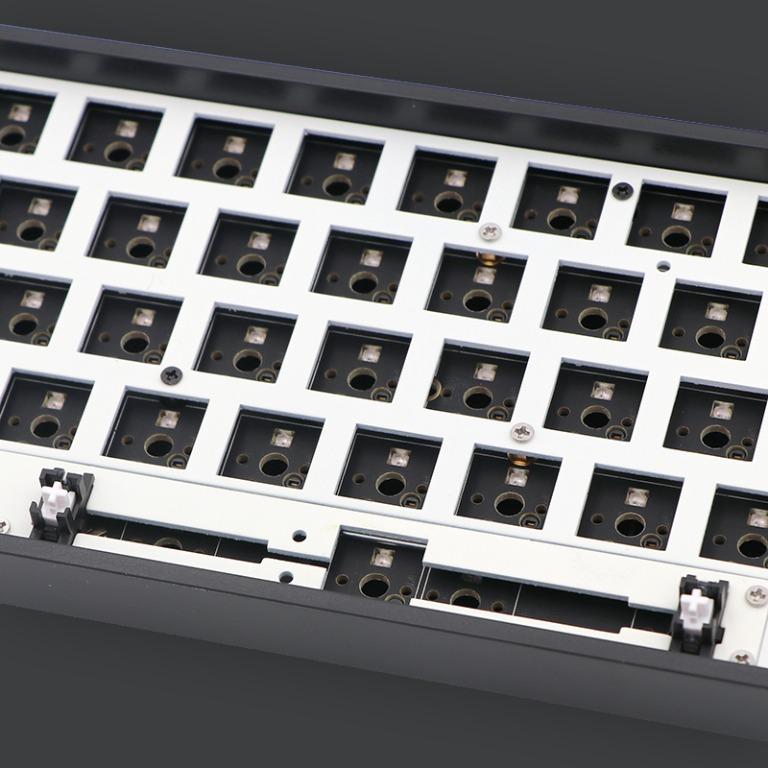 Epomaker GK61X XS 65% Custom RGB Mechanical Keyboard PCB Build Set ...