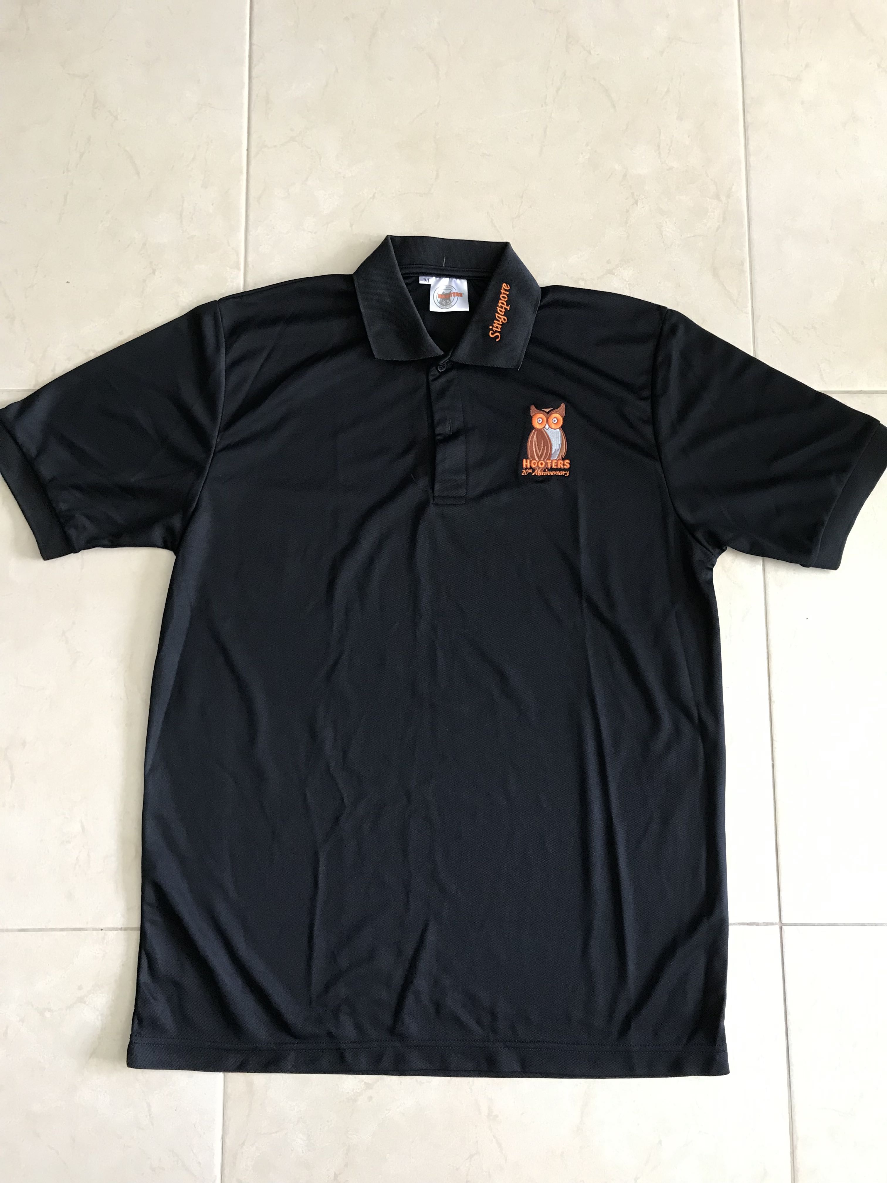 Hooters Polo Tee, Men's Fashion, Tops & Sets, Tshirts & Polo Shirts on ...