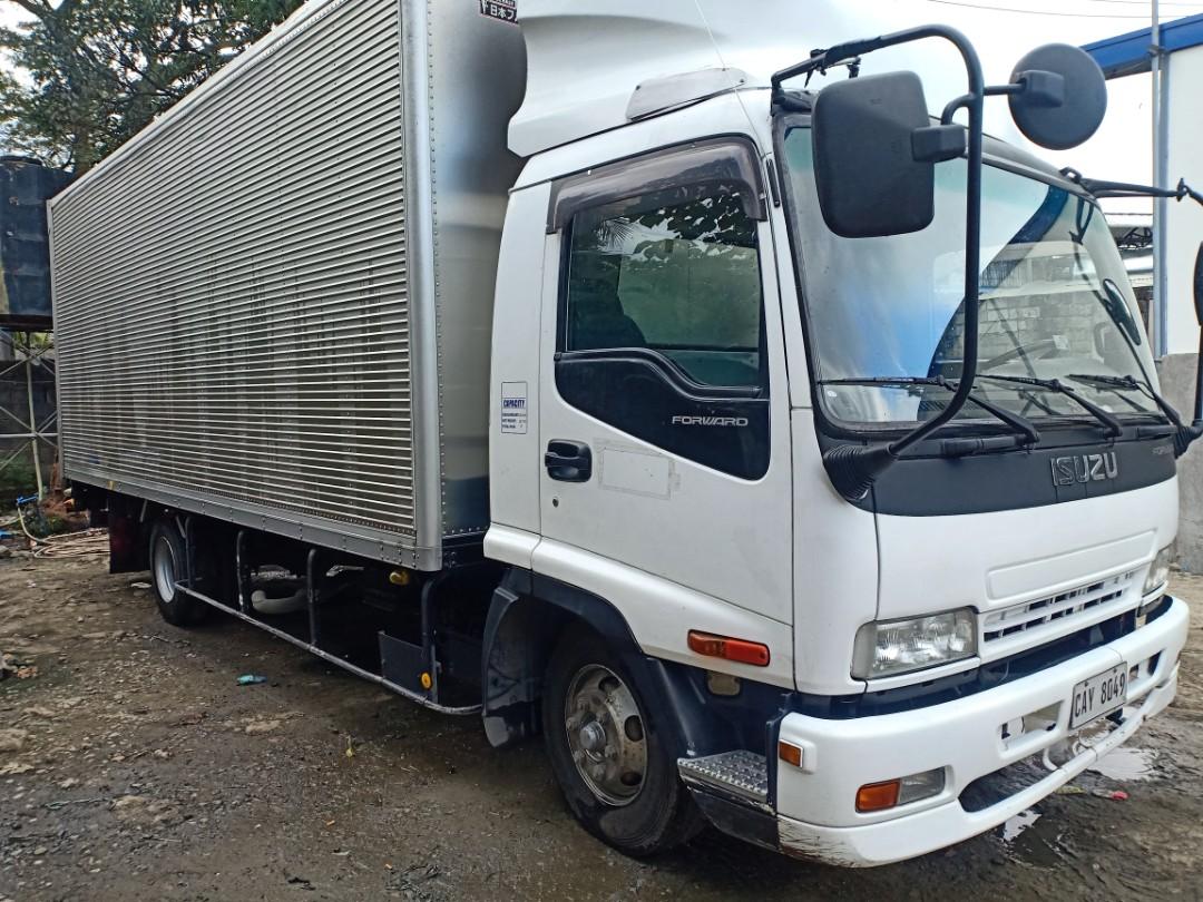 Isuzu forward closed van, Special Vehicles, Heavy Vehicles on Carousell