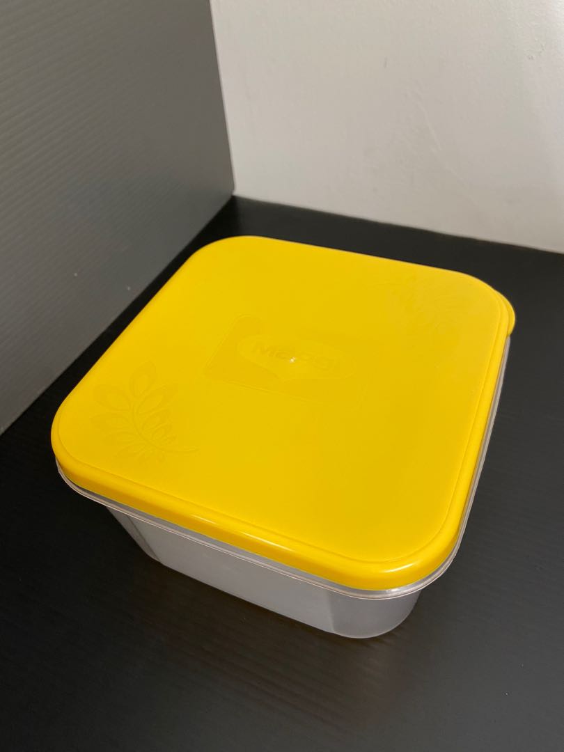 Maggie Tupperware/container, Furniture & Home Living, Kitchenware ...