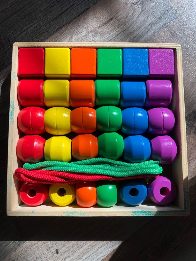 Melissa & Doug Primary Lacing Beads, Hobbies & Toys, Toys & Games on Carousell
