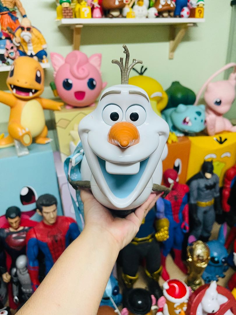 Olaf frozen popcorn bucket universal studio japan, Hobbies & Toys ...