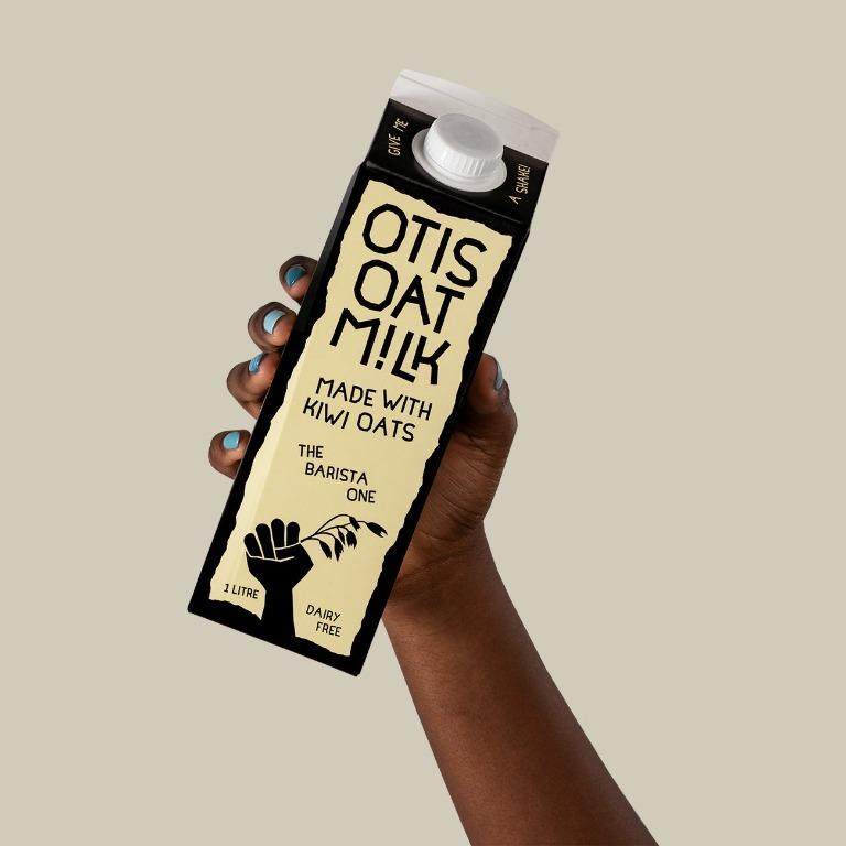 Otis Oat Milk (Barista) 1L x 6, Food & Drinks, Beverages on Carousell