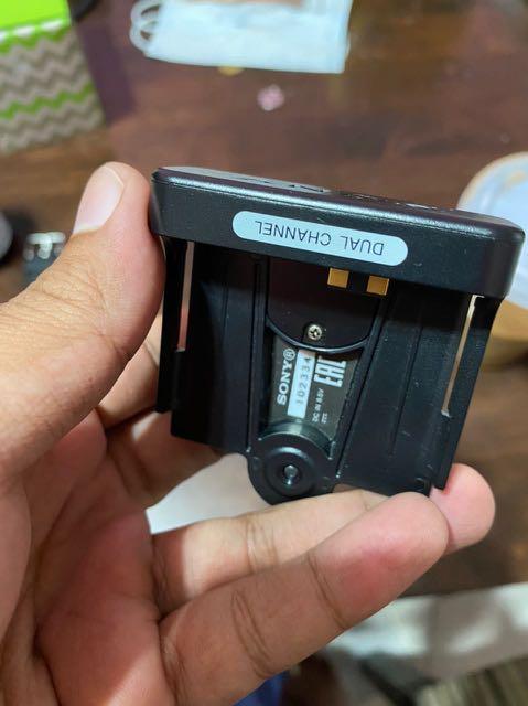 Sony SMAD-P3 Dual Channel Multi-Interface Shoe Adapter for Cable-Free Connection for Sony Camera ...