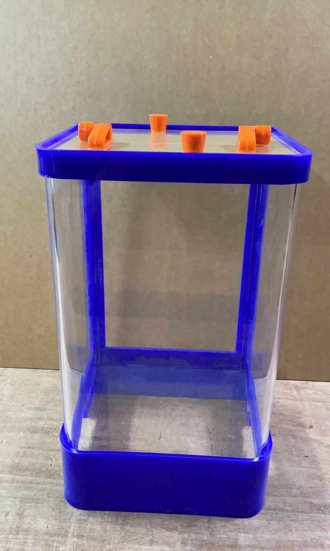 Acrylic water tank, Everything Else on Carousell