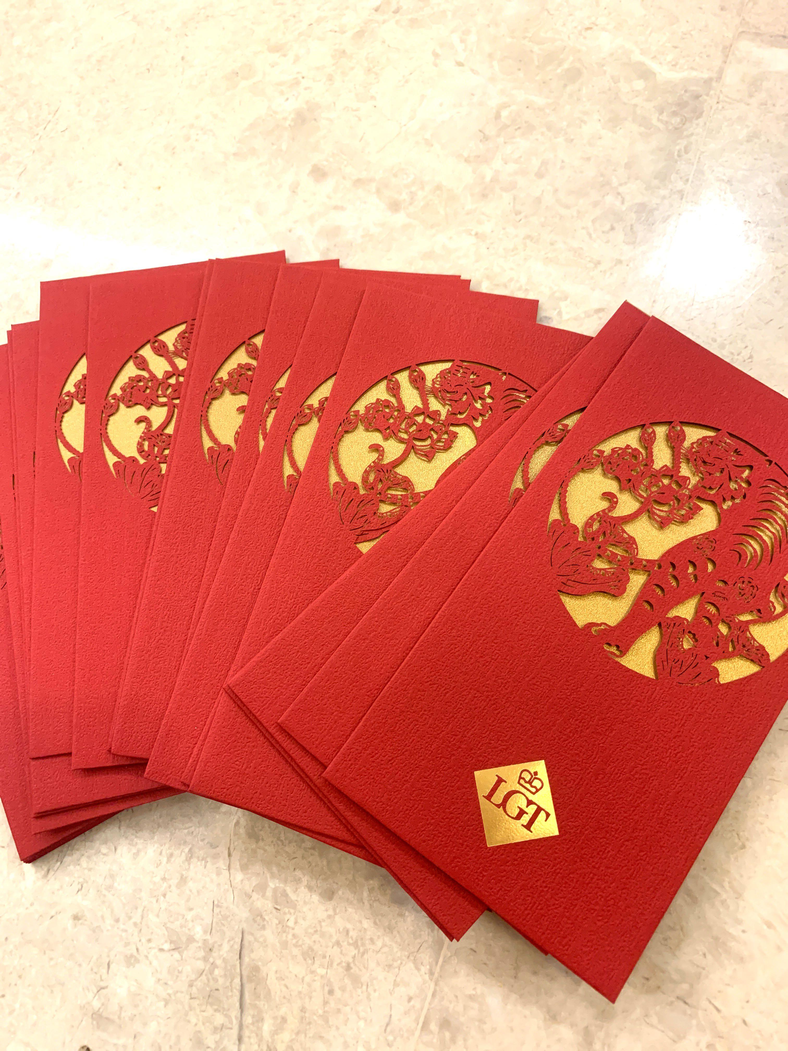 LGT Private Bank 2022 CNY Red Packet Ang Bao Tiger, Women's Fashion ...