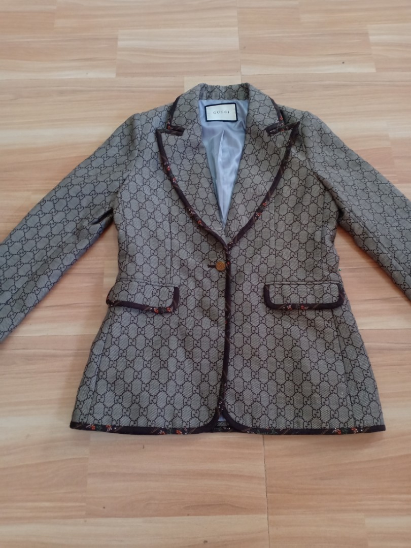 coat, Women's Fashion, Coats, Jackets and Outerwear on Carousell