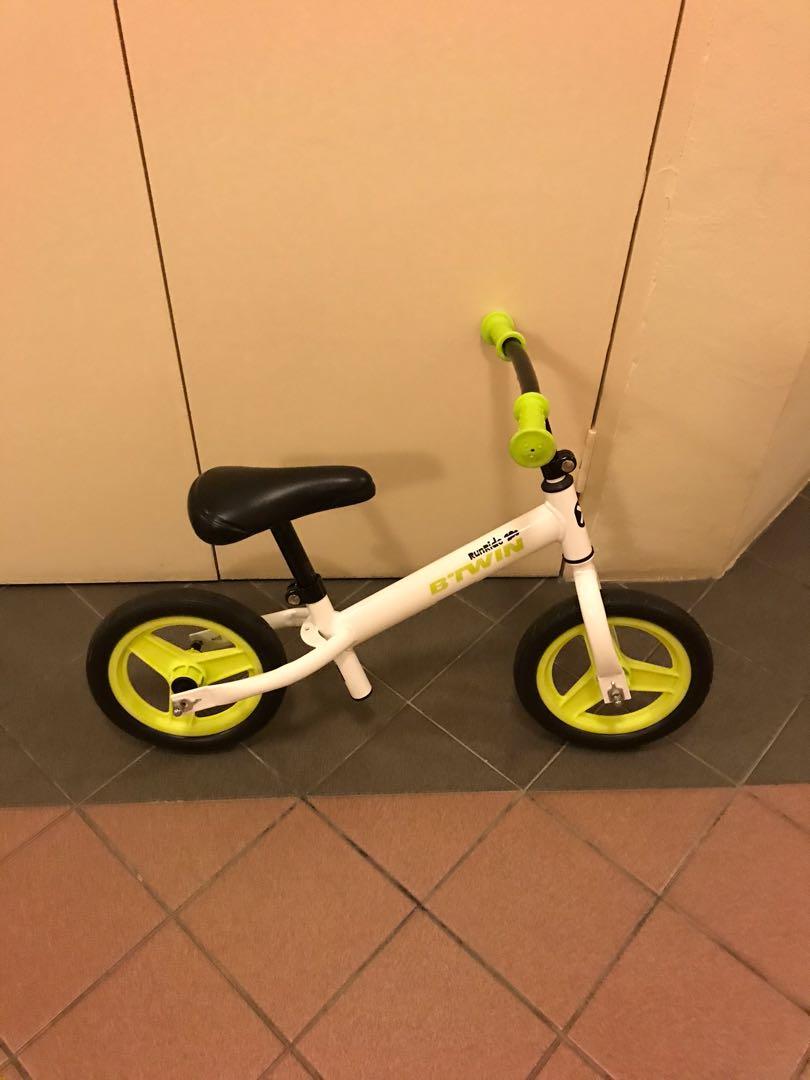 Decathlon balance bike, Babies & Kids, Infant Playtime on Carousell