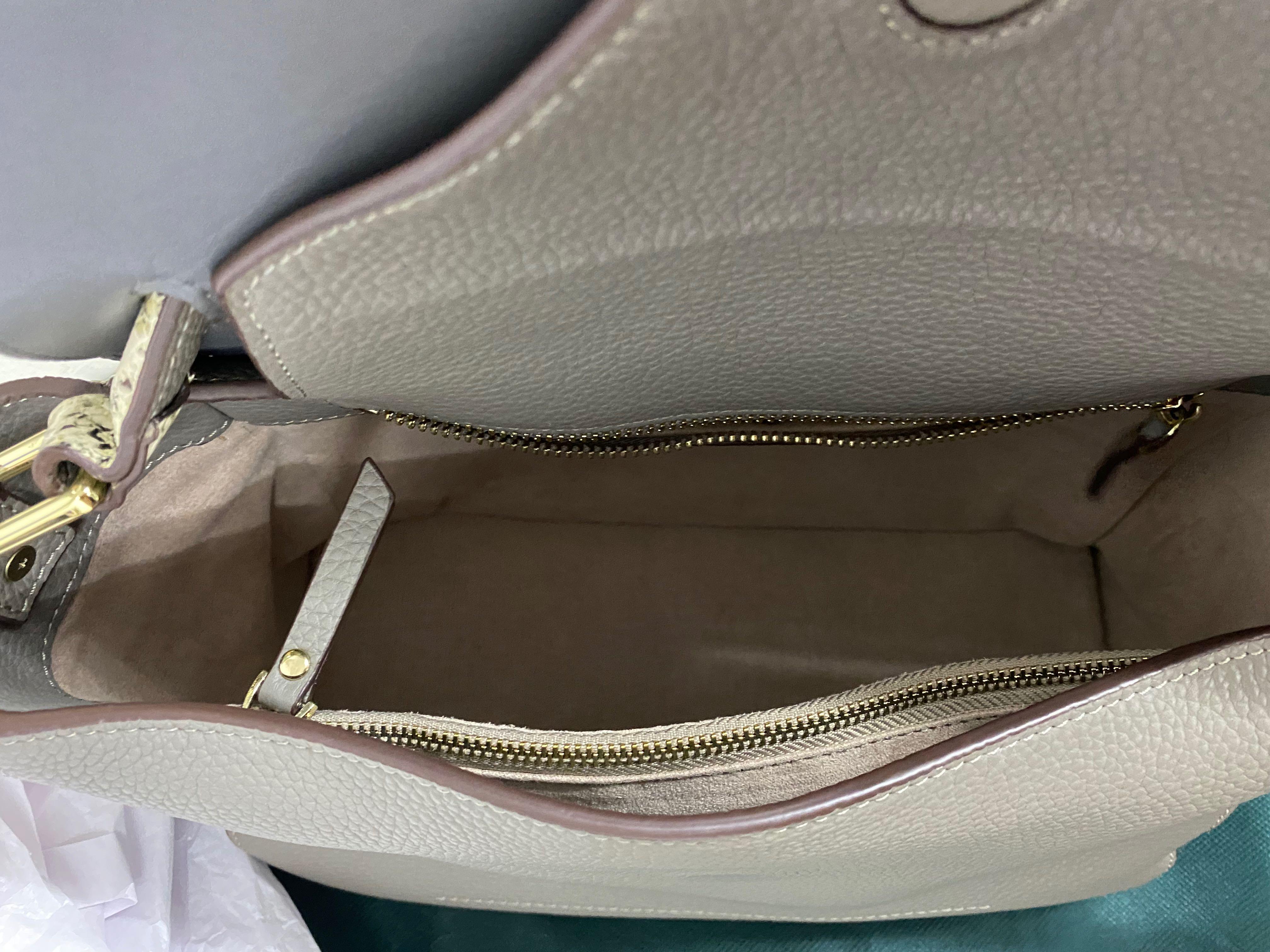 Evoly & Bloom Leather Bag (BRAND NEW), Women's Fashion, Bags & Wallets ...