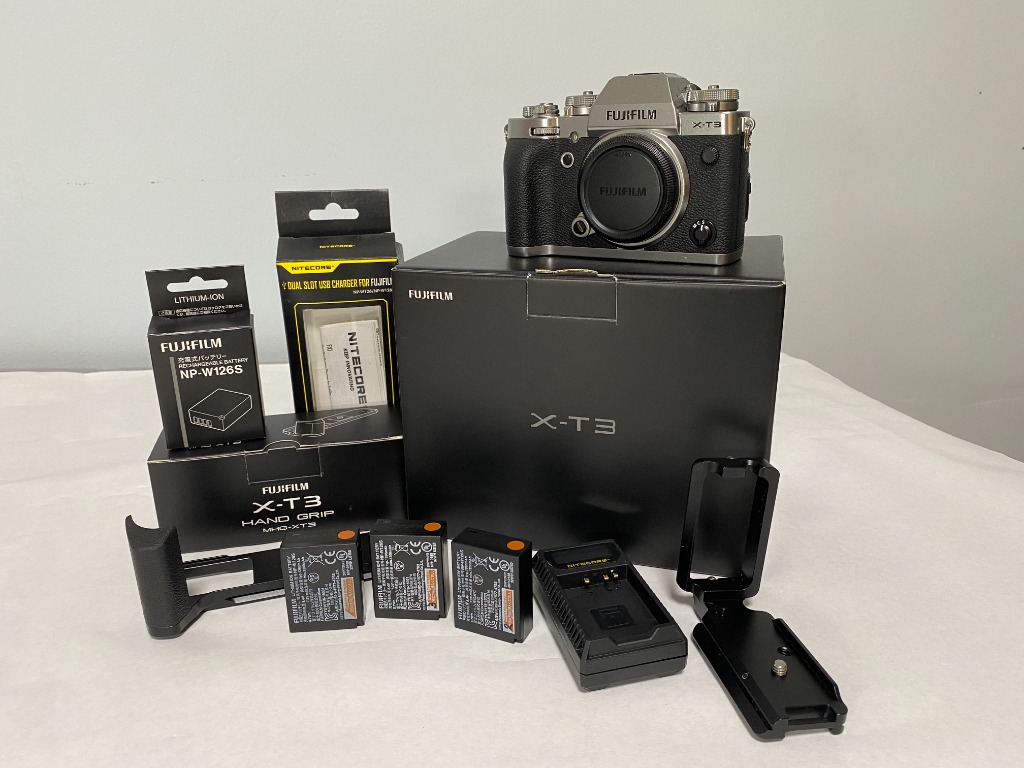 Fuji XT-3, XF 16-55 F2.8, XF 50-140 F2.8, XF 23 F2, XF 35 F2 ...