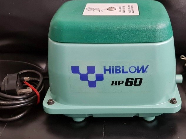 Hiblow 60, Pet Supplies, Homes & Other Pet Accessories on Carousell