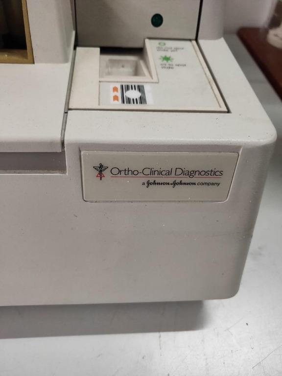Johnson & Johnson Ortho Clinical Diagnostic Vitros DT60 II for sale ...