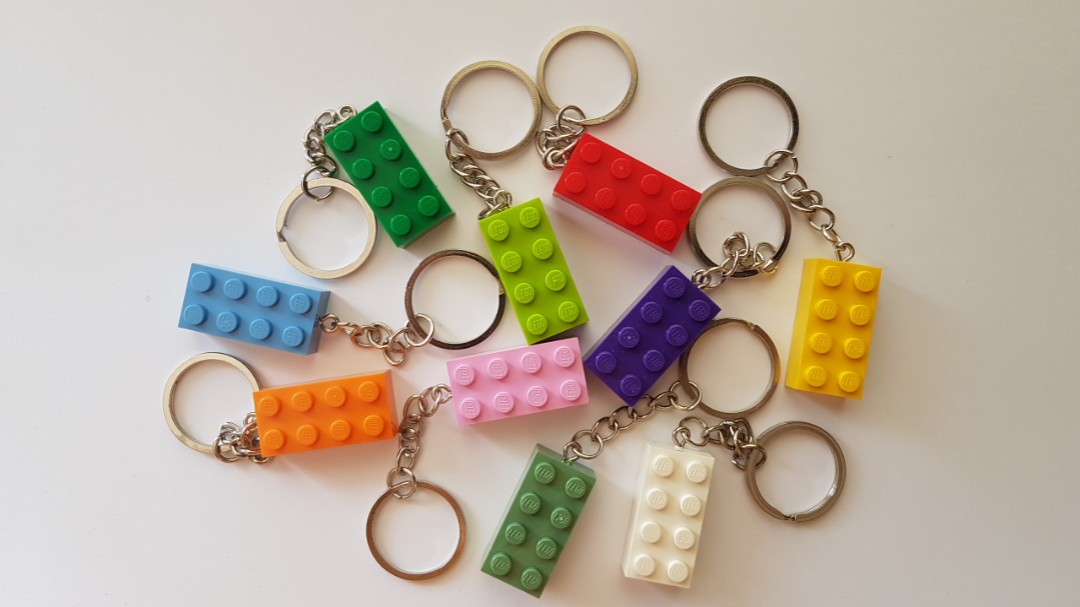 Lego Brick keychain display clock NBA minifigures, Hobbies & Toys, Toys ...