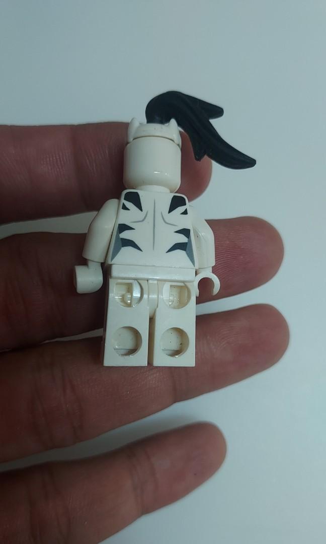 Lego White Tiger Minifigures, Hobbies & Toys, Collectibles ...