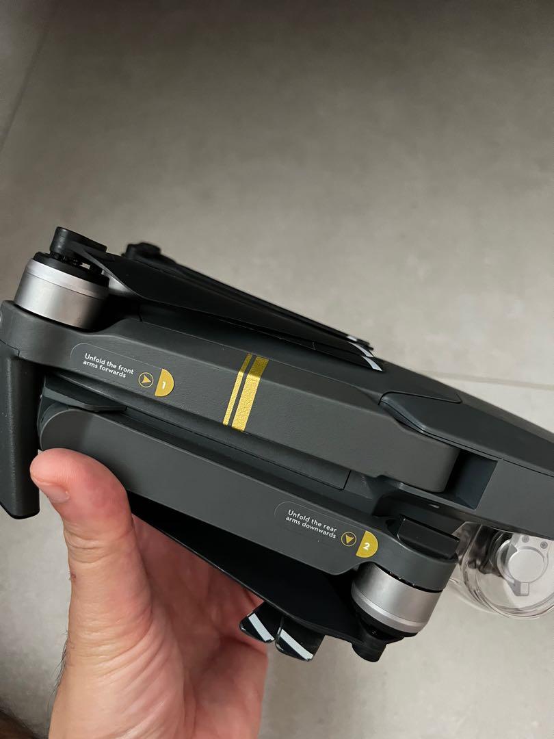 Magic pro fly more combo, Photography, Drones on Carousell