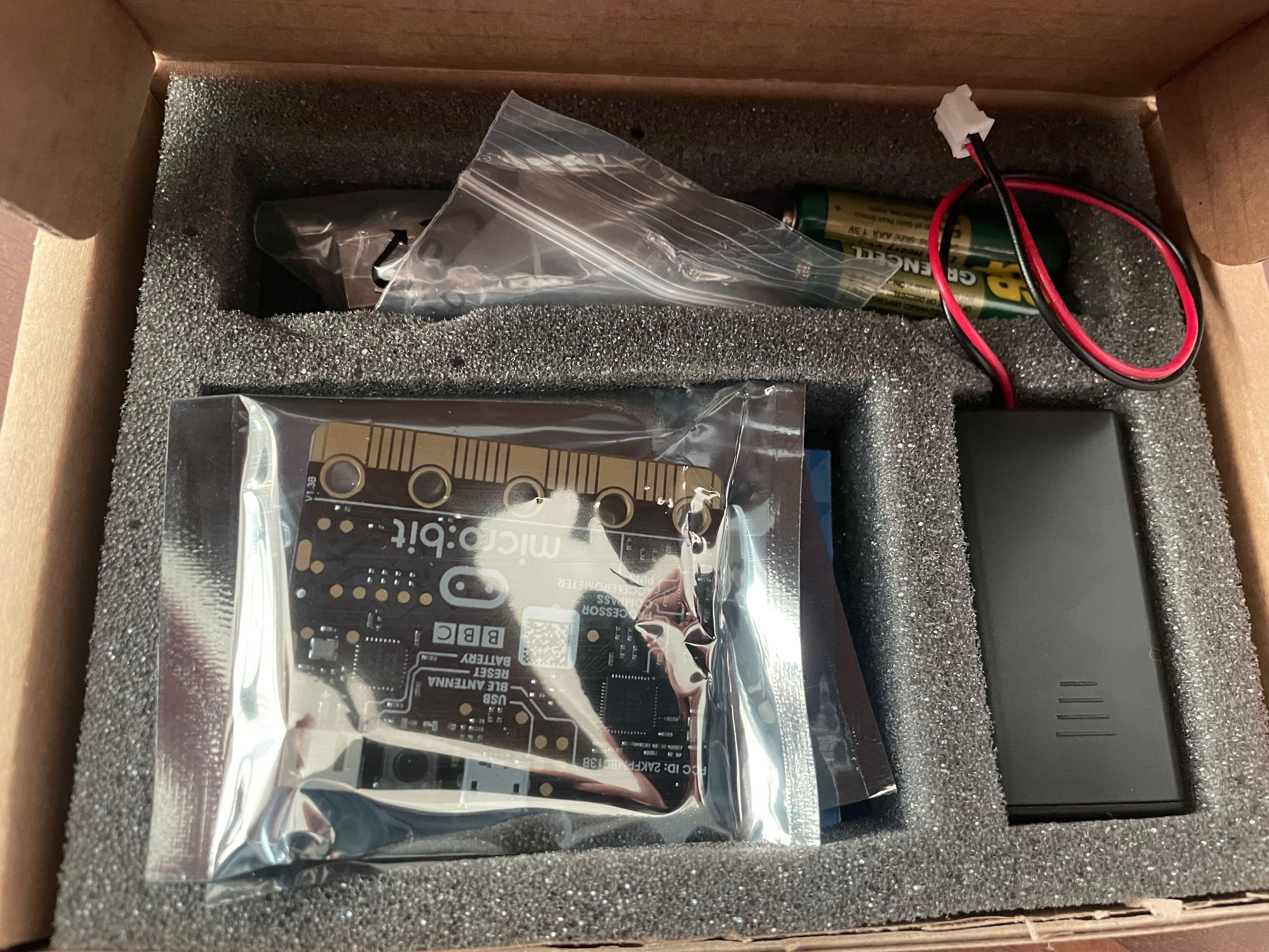 Microbits Starter Kit, Hobbies & Toys, Toys & Games on Carousell