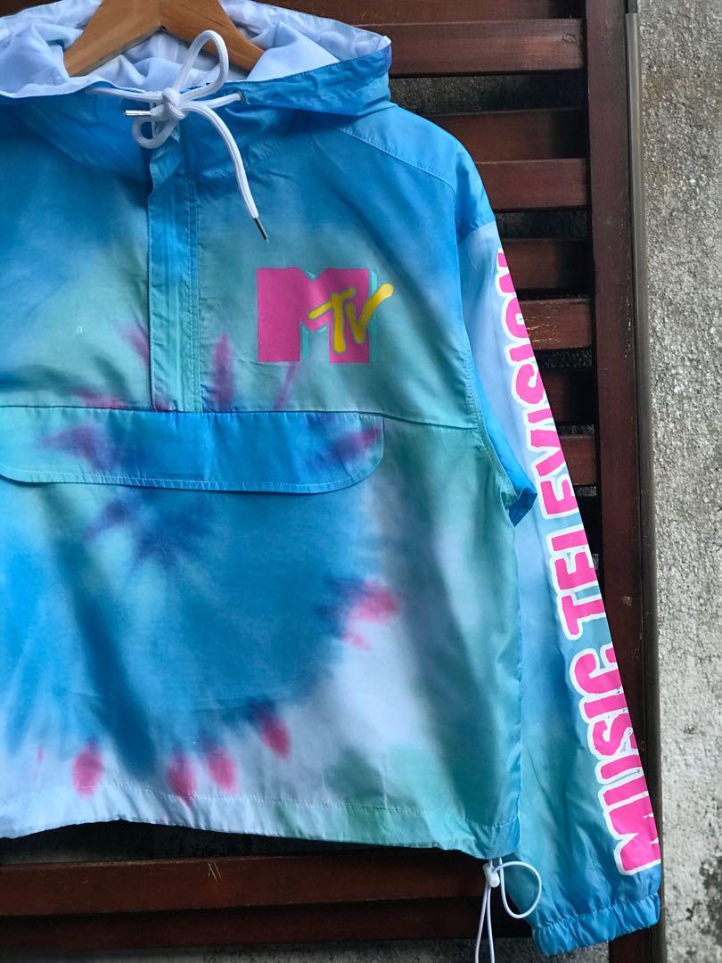 MTV Windbreaker, Men's Fashion, Tops & Sets, Hoodies on Carousell