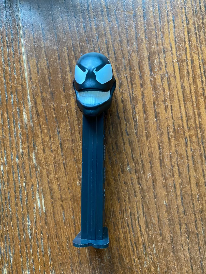 Pez marvel venom, Hobbies & Toys, Toys & Games on Carousell