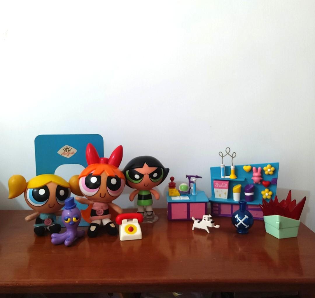 Powerpuff Girls: Lab Playset & Plush Toys, 興趣及遊戲, 收藏品及紀念品, 明星周邊 - Carousell
