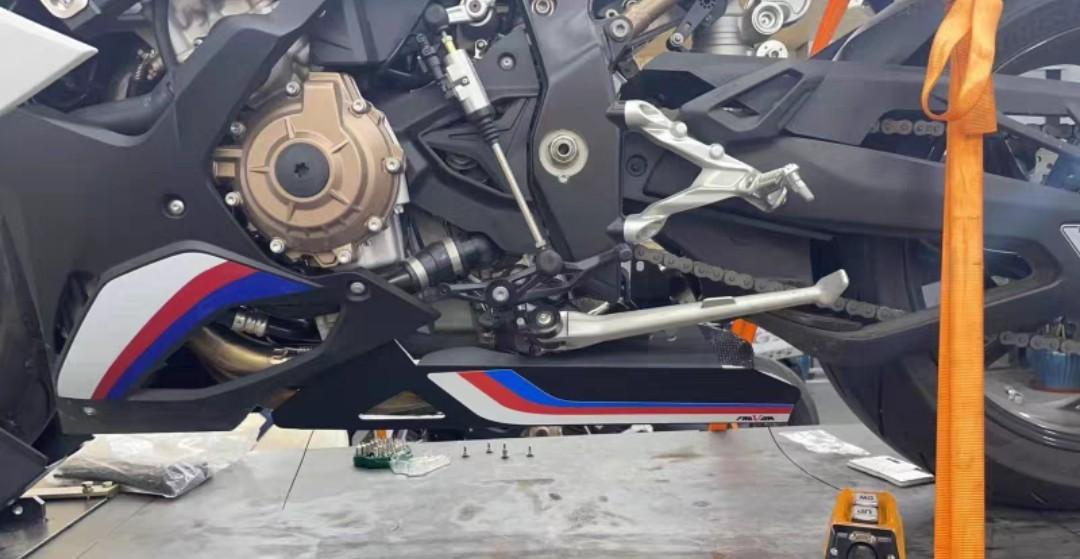 S1000RR / M1000RR BELLY PAN 2019-2021, Motorcycles, Motorcycle ...