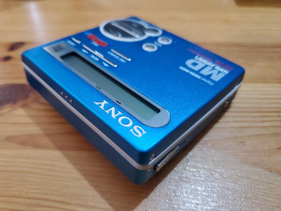 Sony MZ R70 MD Walkman Minidisc in beautiful colour Excellent condition ...