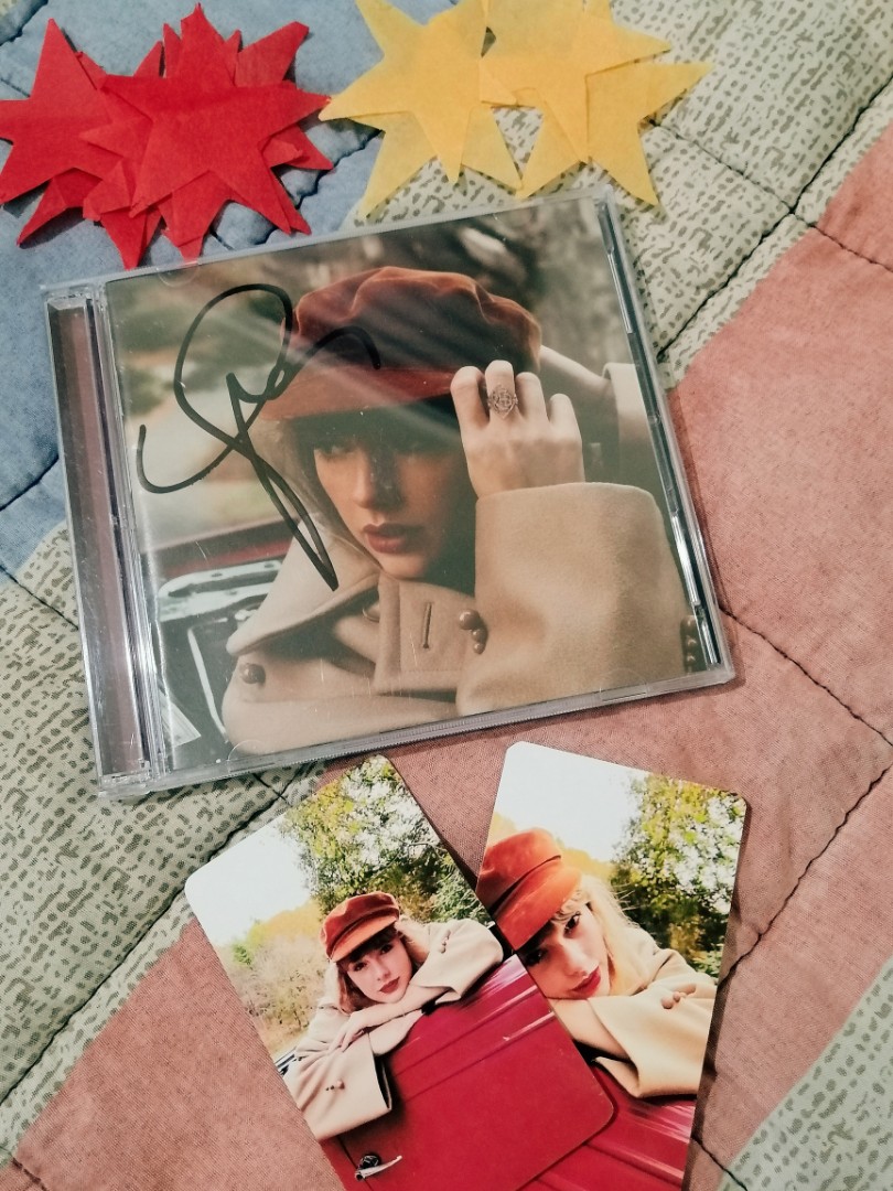 Taylor Swift Signed Red TV (Taylor's Version), Hobbies & Toys, Music ...