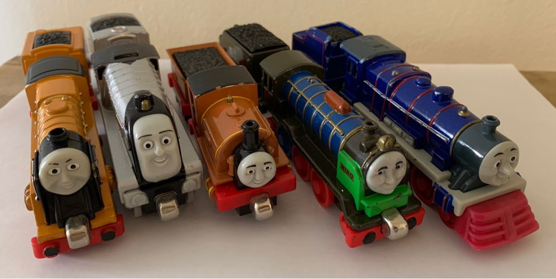 Thomas and Friends Die Cast Trains with Carriages, Hobbies & Toys, Toys ...