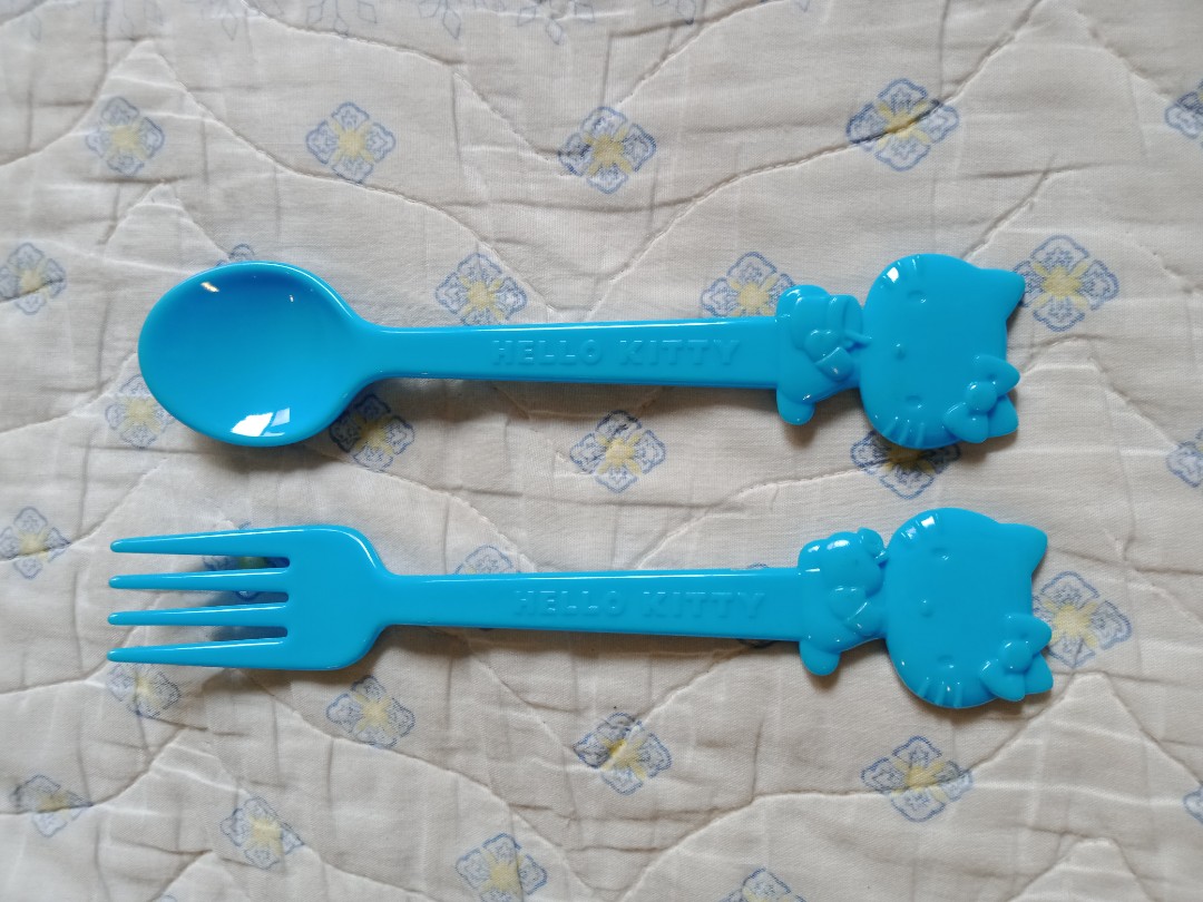 Vintage Sanrio Hello Kitty spoon & fork, Hobbies & Toys, Memorabilia ...