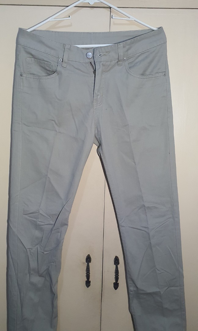 Bench Chinos Men's 31, Men's Fashion, Bottoms, Chinos on Carousell