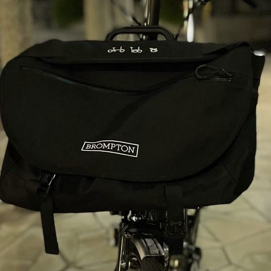Brompton S Bag in black, Sports Equipment, Bicycles & Parts, Parts ...