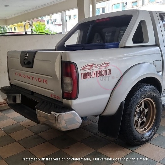 CFS266 Nissan Frontier 4x4 Turbo Intercooler 2.5Di Logo Stiker Sticker ...