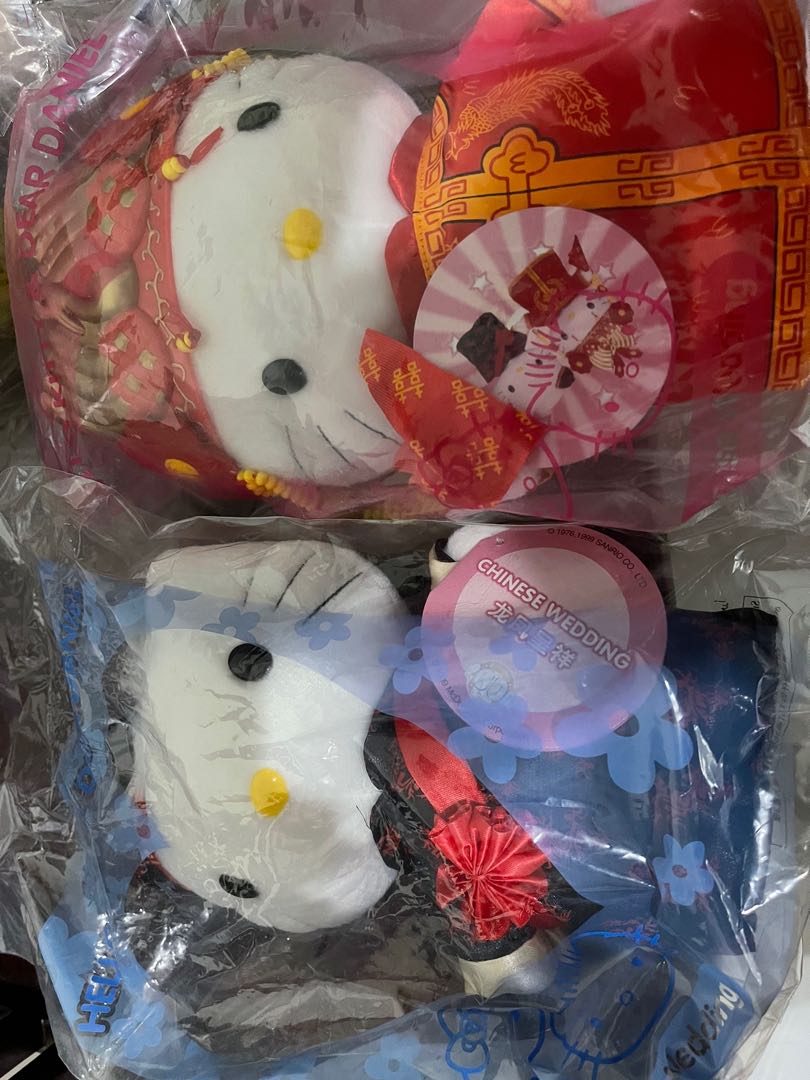 Chinese Wedding Hello Kitty, Hobbies & Toys, Toys & Games on Carousell