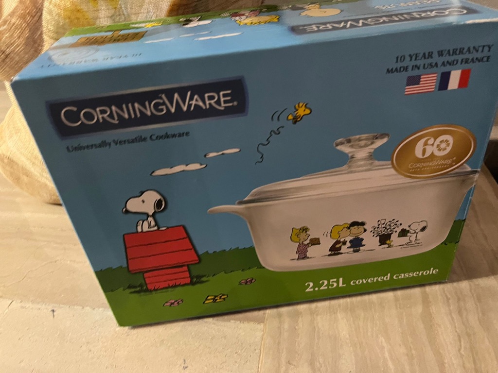 corning ware peanuts 2.25l brand new, Furniture & Home Living ...