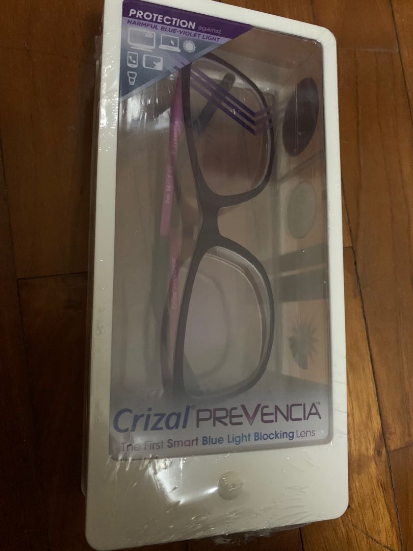 Crizal prevencia Blue light blocking lens - protection against harmful ...